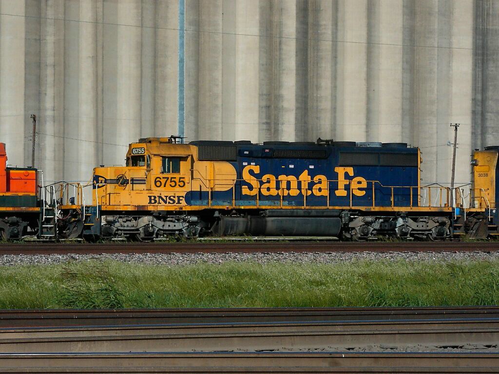 BNSF 6755